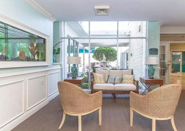 Bay Pointe Tower – South Pasadena, FL – SeniorHousingNet.com