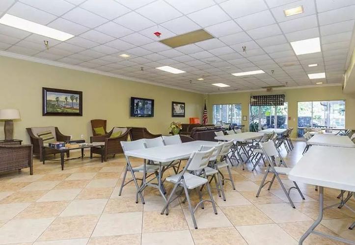 Bay Pointe Tower – South Pasadena, FL – SeniorHousingNet.com